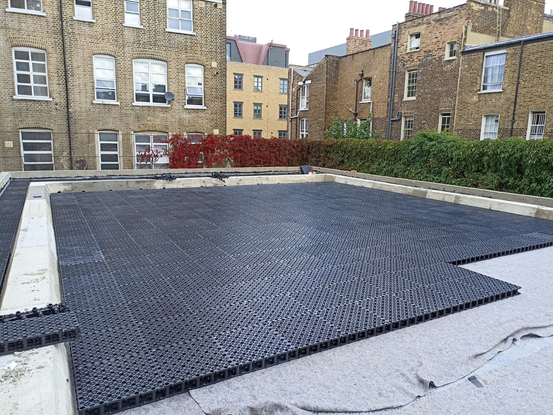 High Level Thinking: ACO and Aquality Design Blue Roof Playground ...